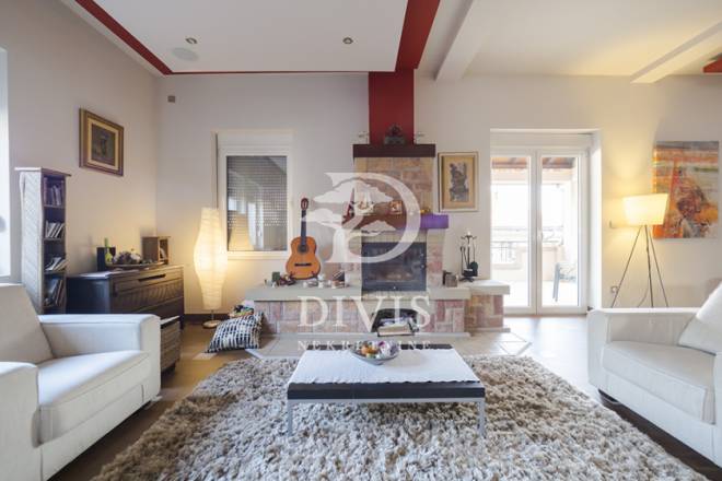 Kuća prodaja Jovana Boškovića Plavi horizonti 460m2 - 480000