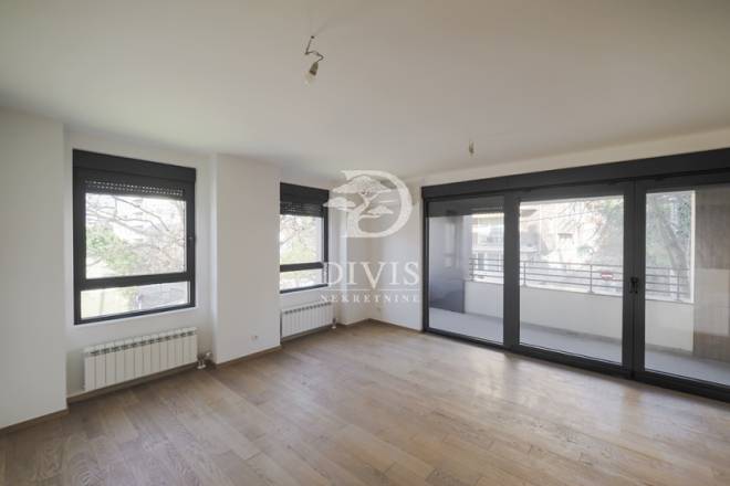 Stan prodaja Šumatovačka Vračarski plato 121m2 - 387200