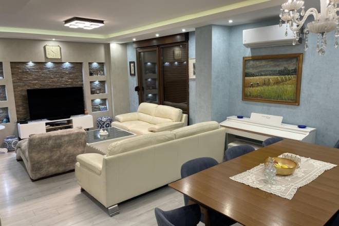 Stan prodaja Simićeva Senjak 85m2 - 458000